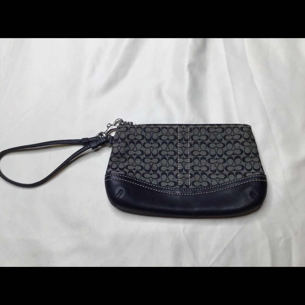 Coach Mini Signature Gray & Black Wristlet - Gem